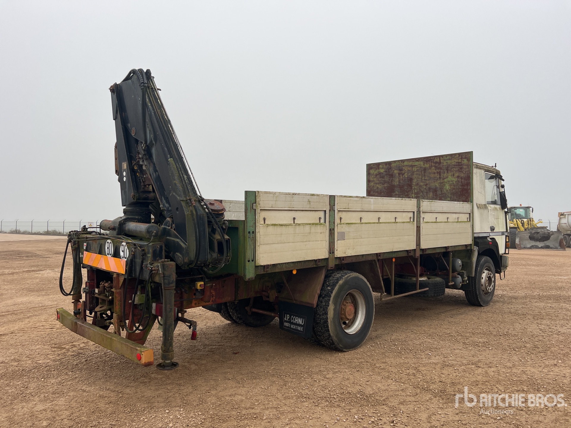 1987 Copma C1230/2 5500 kg on 1988 Renault R340 4x2 Camion Plateau Avec ...