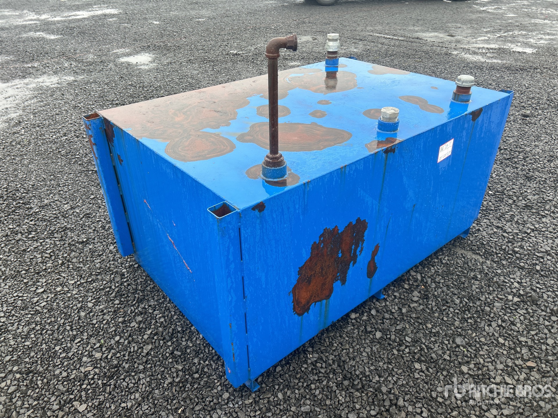 Steel Fuel Tank | Ritchie Bros. Auctioneers