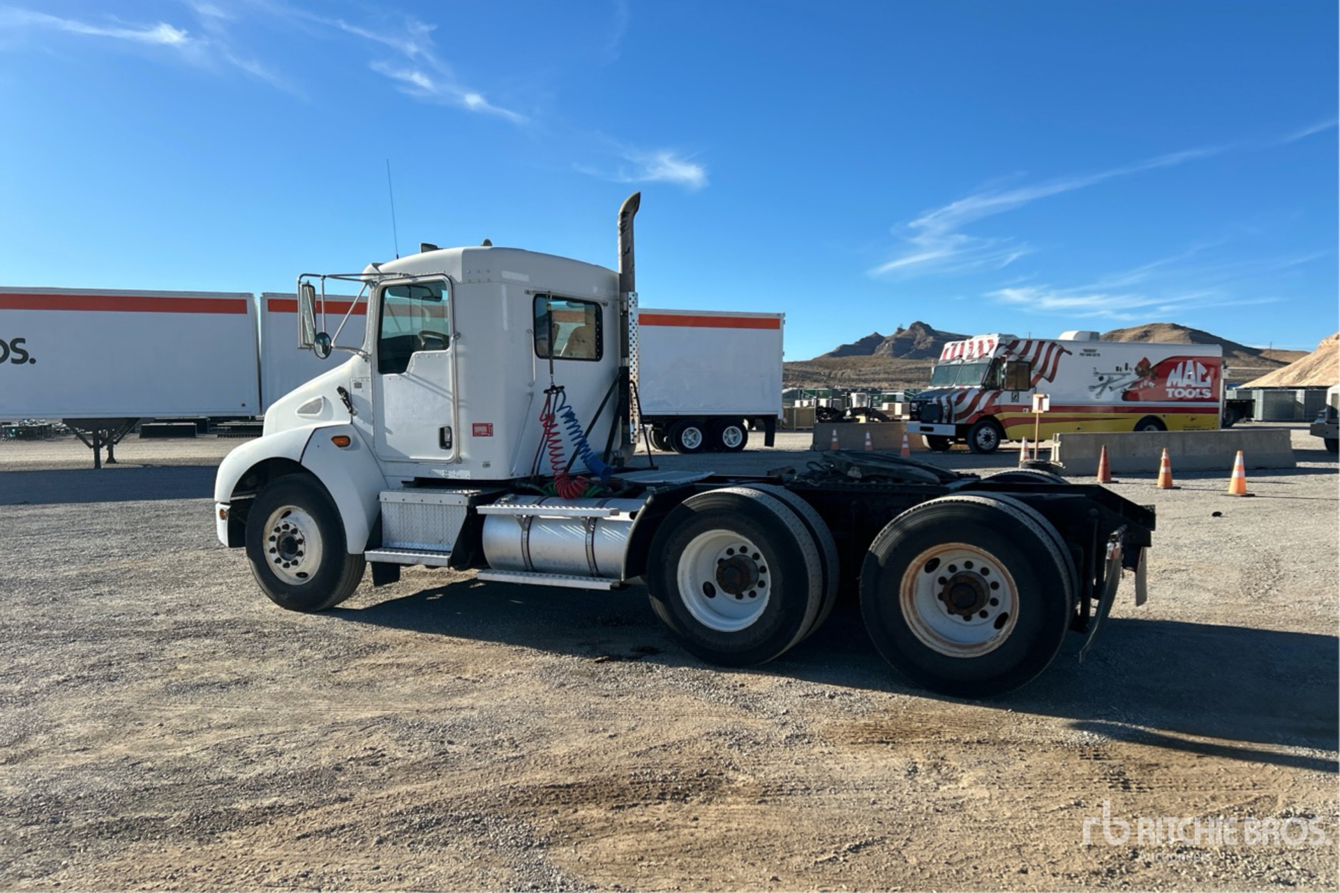 2006 Kenworth T300 6x4 T/A Day Cab Truck Tractor | Ritchie Bros ...