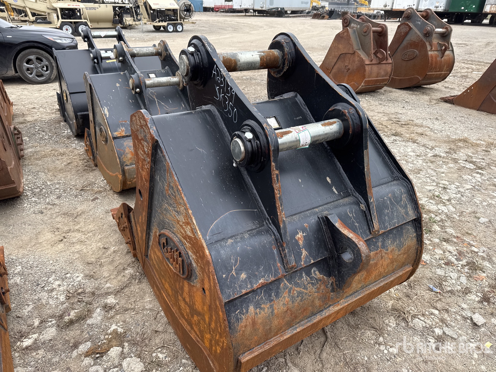 2023 Geith SK350LC-11 48 in Godet d'excavatrice | Ritchie Bros. Auctioneers