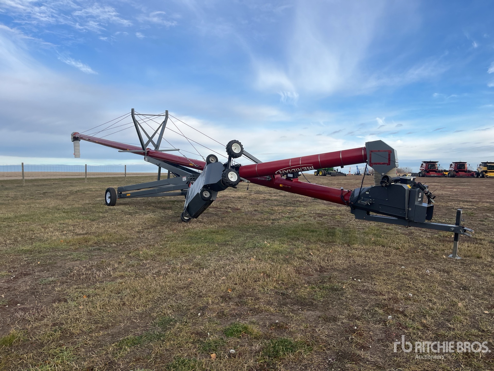 2020 Meridian 1375 13 in x 75 ft Swing Grain Auger | Ritchie Bros ...