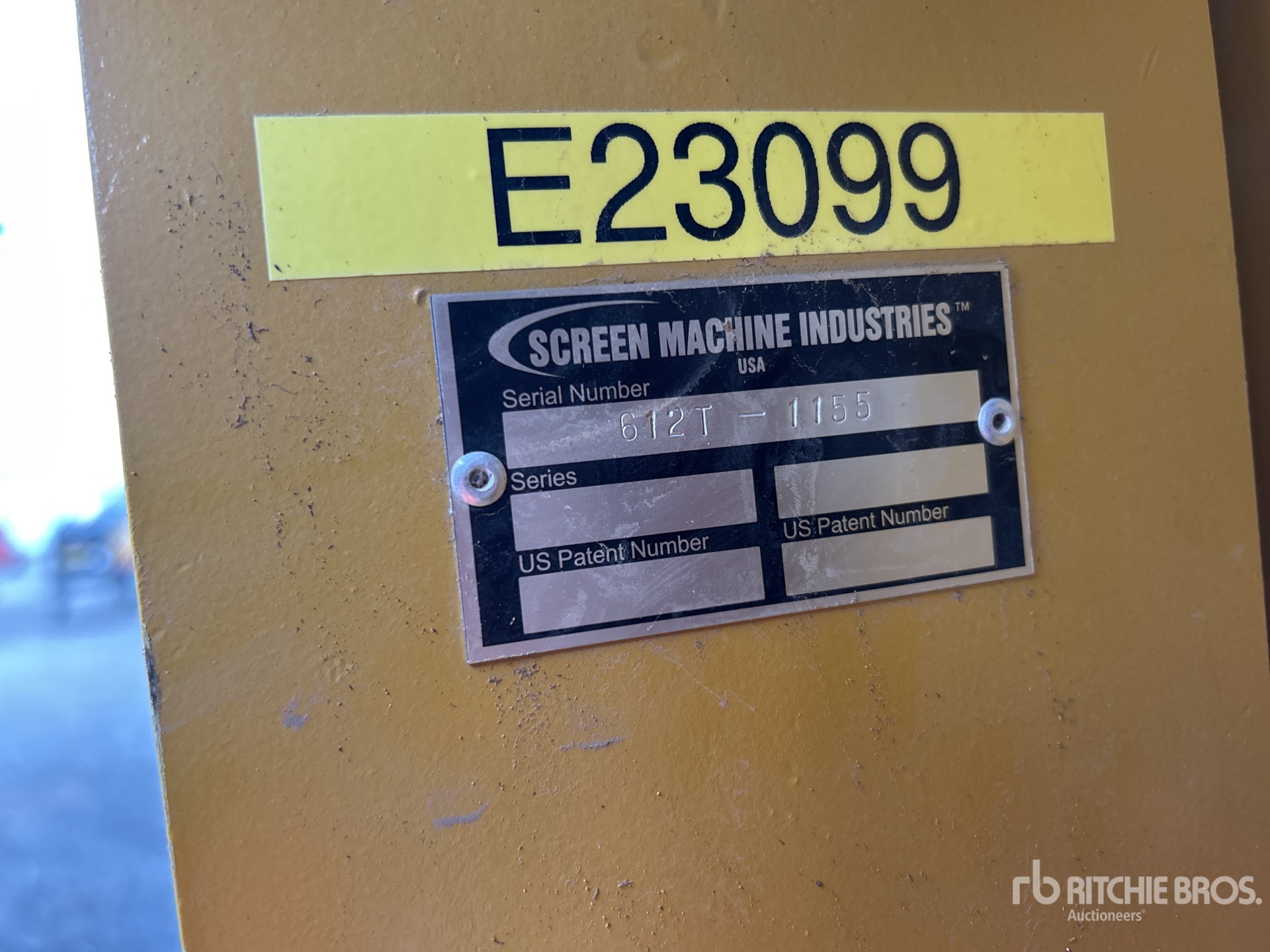 2022 Screen Machine 612T Tracked Trommel Screen | Ritchie Bros. Auctioneers