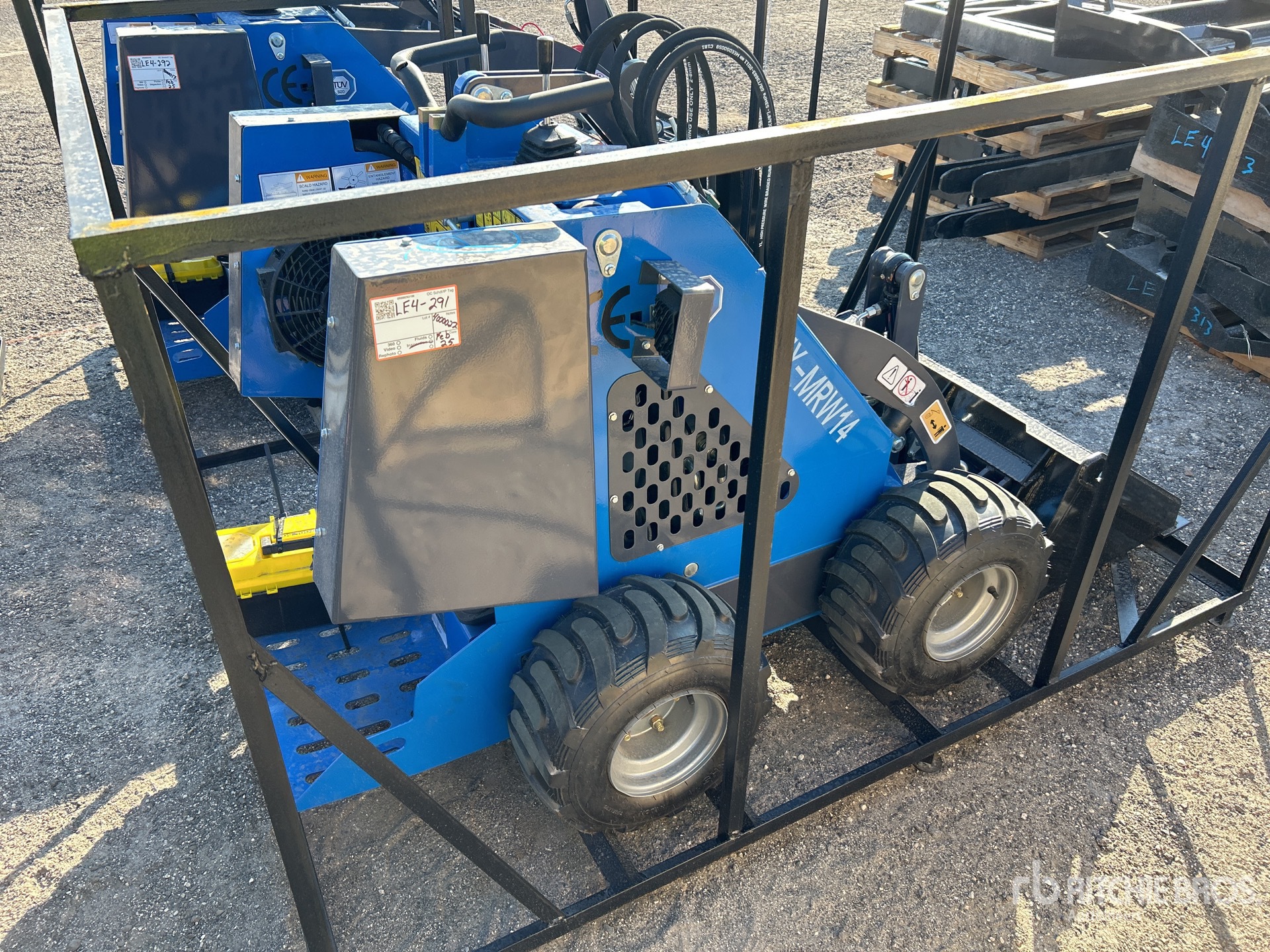 2024 AGT MX-MRW14 Mini Skid Steer Loader (Unused) | Ritchie Bros ...