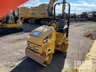 2018 Cat CB1.8 Double Drum Roller in Shelby Township, Michigan, United ...