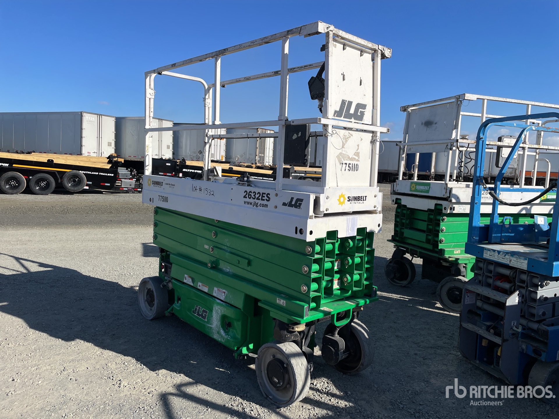 2015 JLG 2632ES Electric Scissor Lift | Ritchie Bros. Auctioneers
