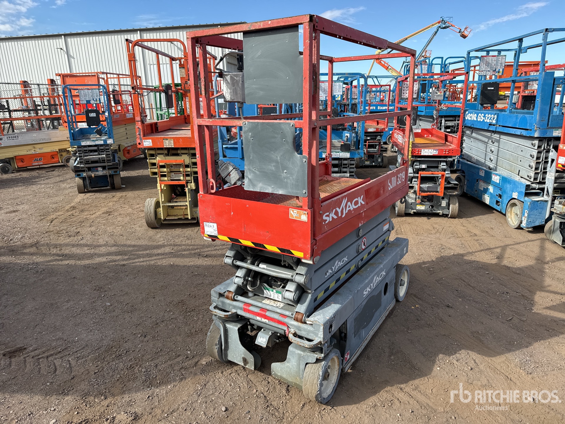 2014 Skyjack SJIII-3219 Electric Plateforme élévatrice à ciseaux ...