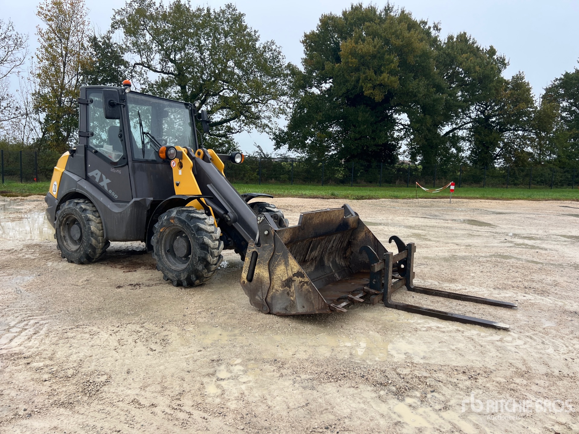 2020 Mecalac AX850 High Lift Chargeuse Sur Pneus Wheel Loader | Ritchie ...