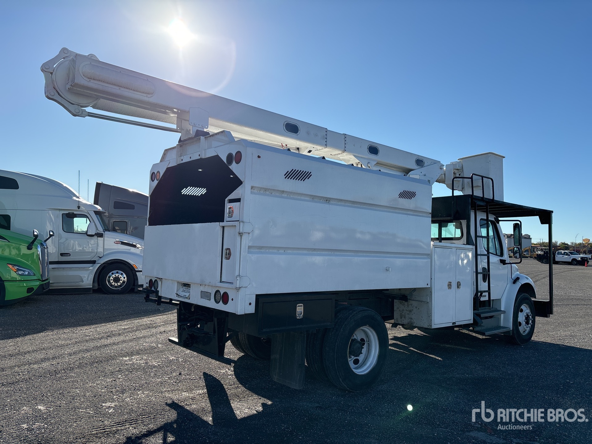 2012 Altec LRV55 55 ft on 2011 Freightliner M2 106 4x2 Forestry Bucket Truck | Ritchie Bros ...