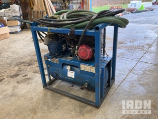 Quincy QT7.5 24.2 cfm Skid-Mounted 30 gal Portable Dive Compressor in ...