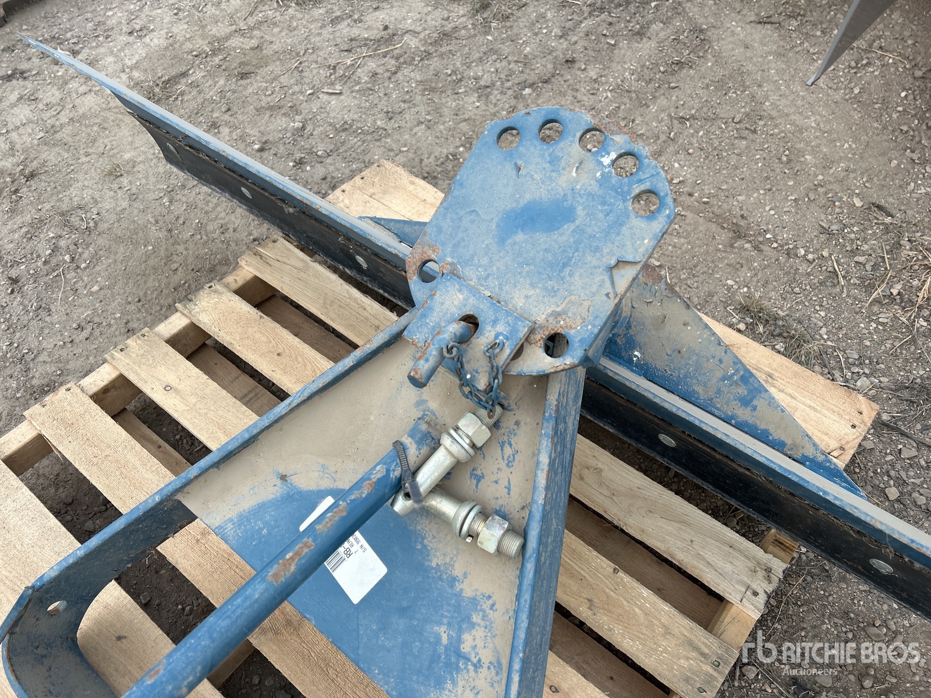 KingKutter RB-84-B 84 in 3-Point Hitch Rear Blade Attachment | Ritchie ...