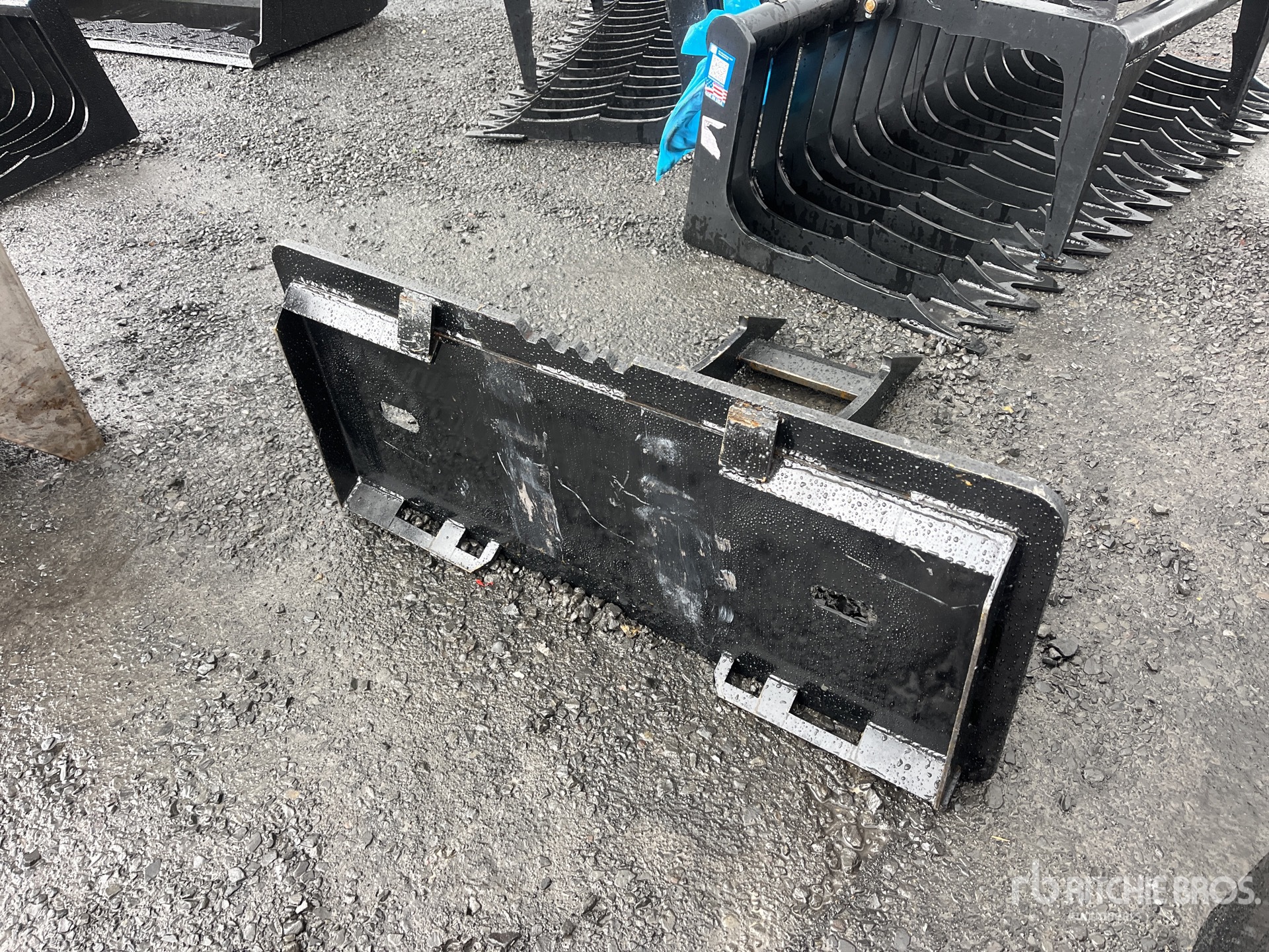 2024 Kit Containers QT-RD Rock Godet pour chargeuse à différentiel ...