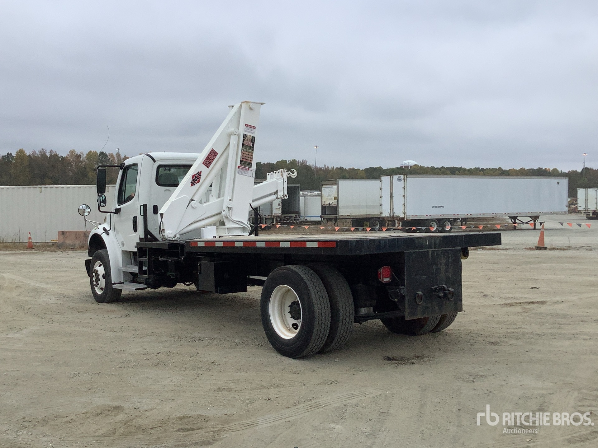 IMT 8025 13000 lb Knuckle Boom on 2011 Freightliner M2 106 4x2 Boom ...