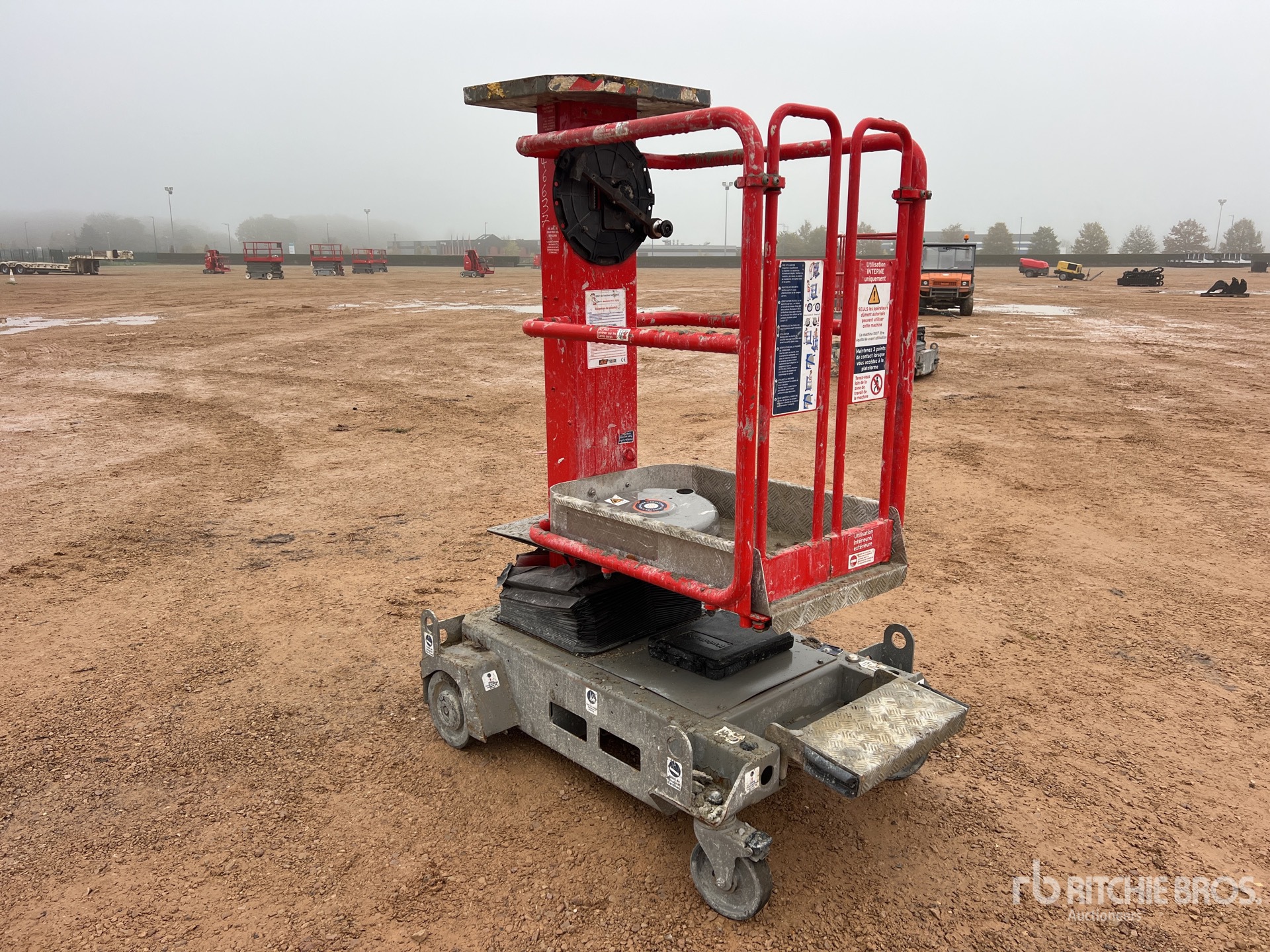 2020 Power Towers Ecolift Nacelle A Mat Droit Vertical Mast Lift ...