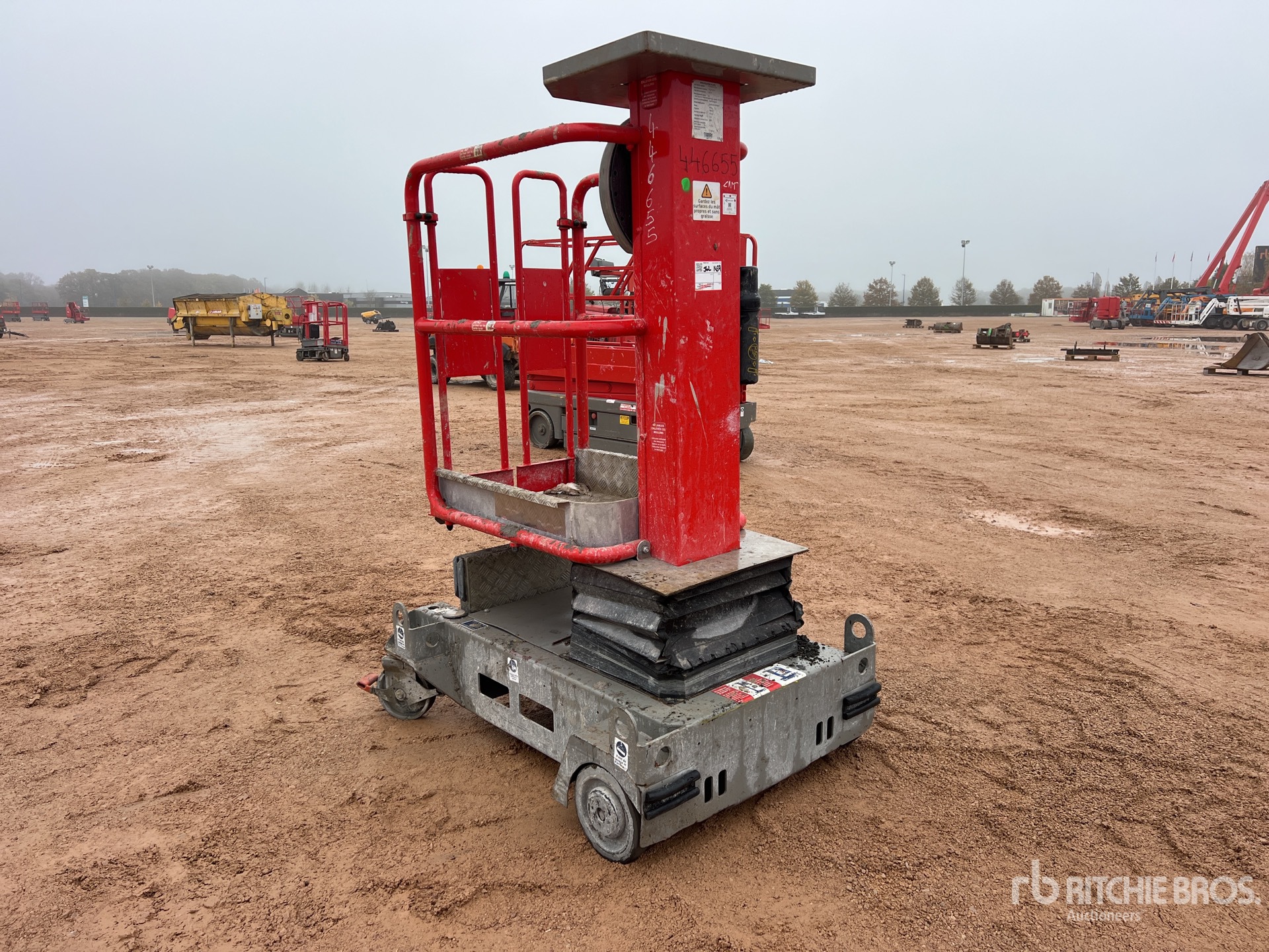 2020 Power Towers Ecolift Nacelle A Mat Droit Vertical Mast Lift ...