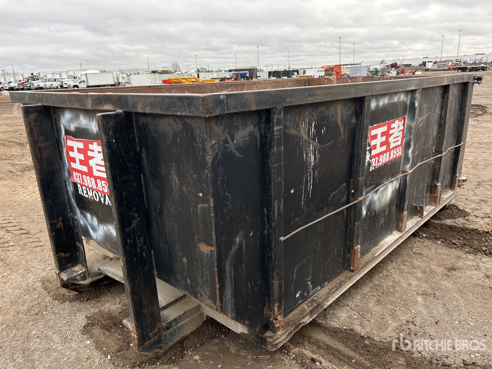 12 ft 14 Yard Roll-Off Container | Ritchie Bros. Auctioneers