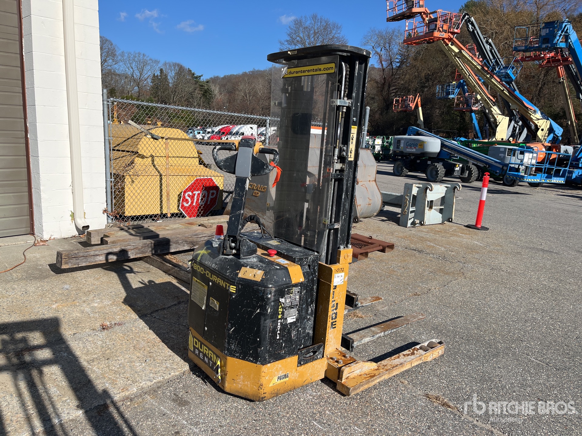 2021 Big Joe PDS30 3000 lb Electric Stacker Pallet Jack | Ritchie Bros ...
