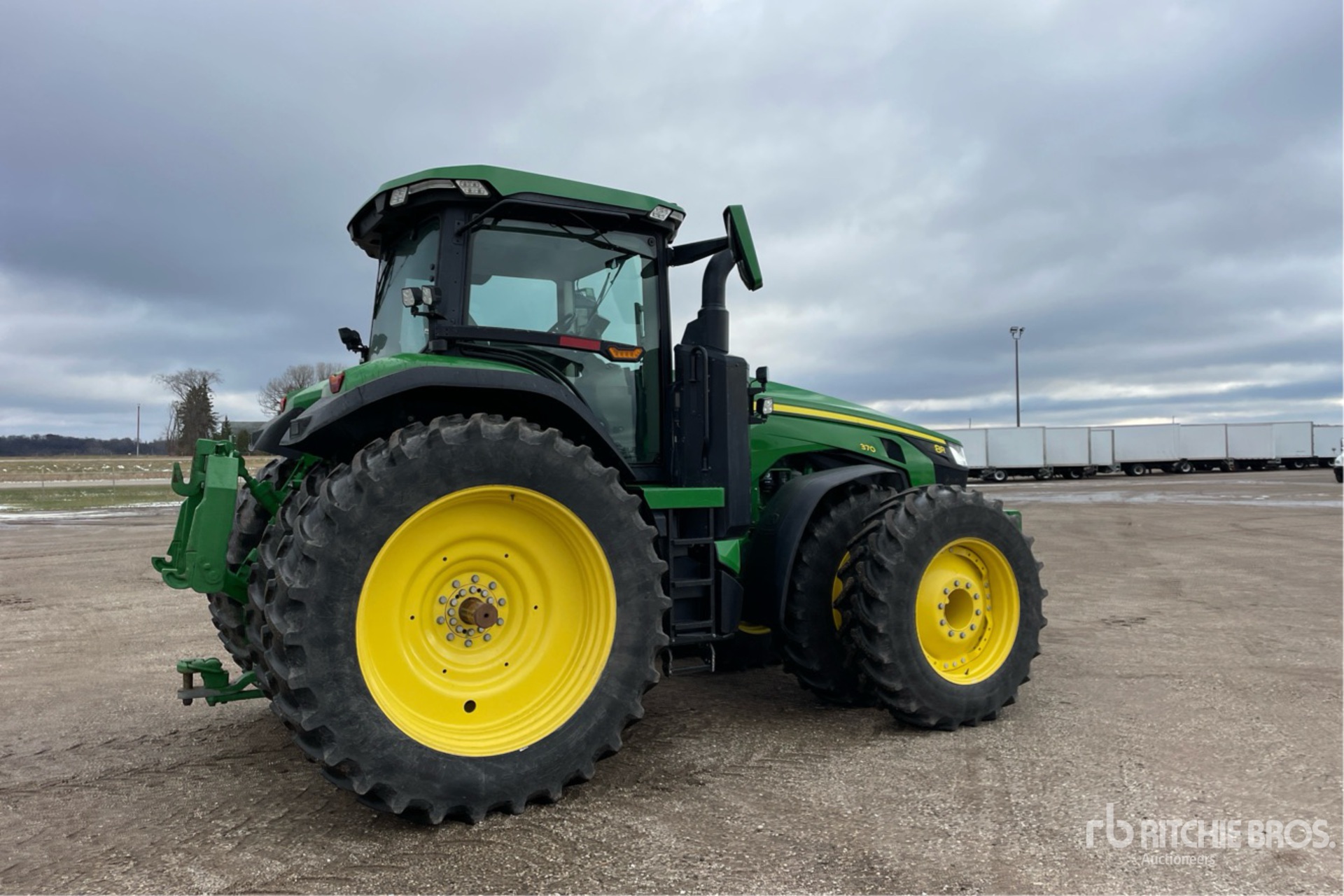 2022 John Deere 8R 370 4WD Tractor | Ritchie Bros. Auctioneers