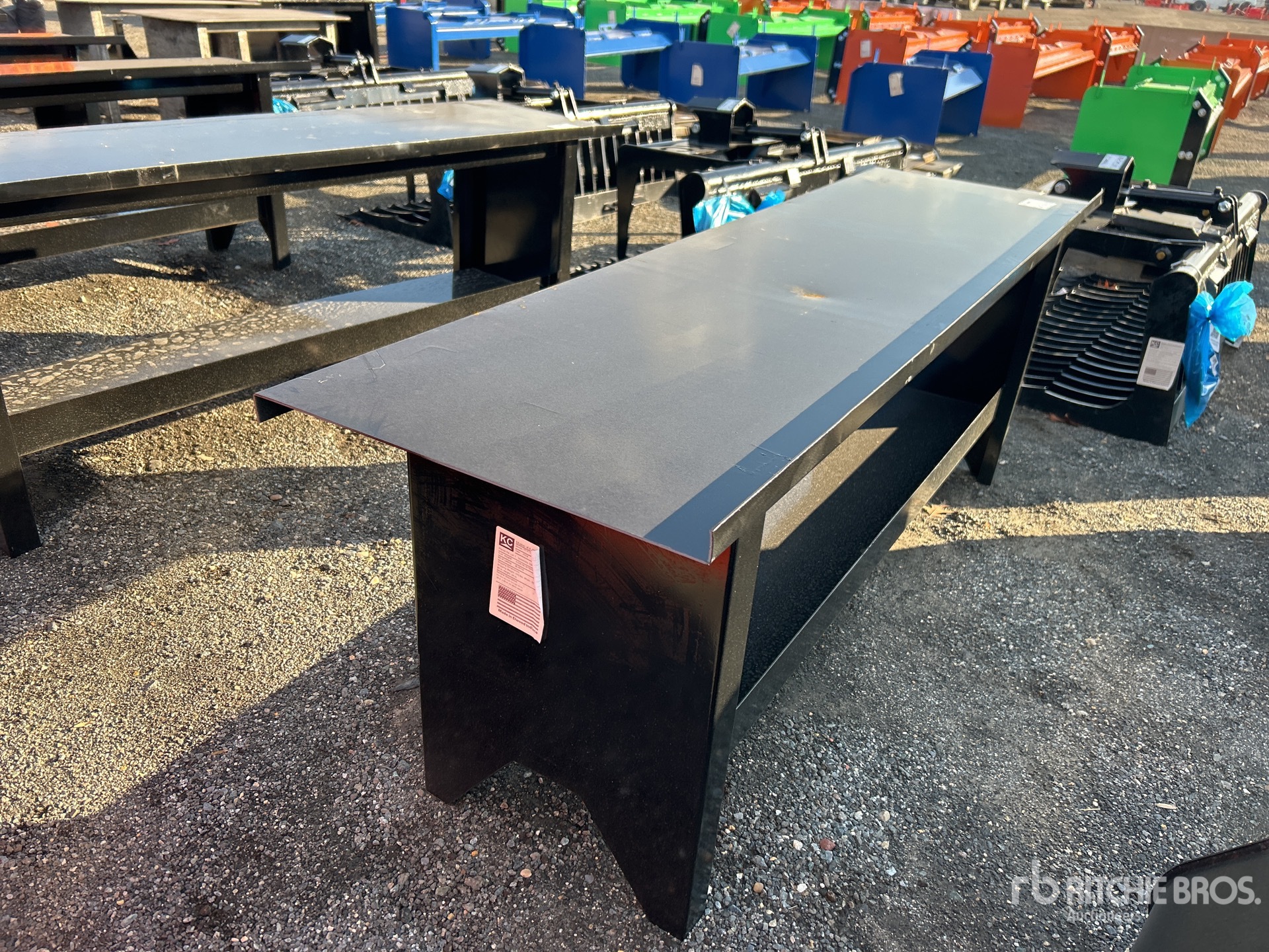 2024 Kit Containers WB-90-243 28 in x 90 in Panca da lavoro (Unused ...