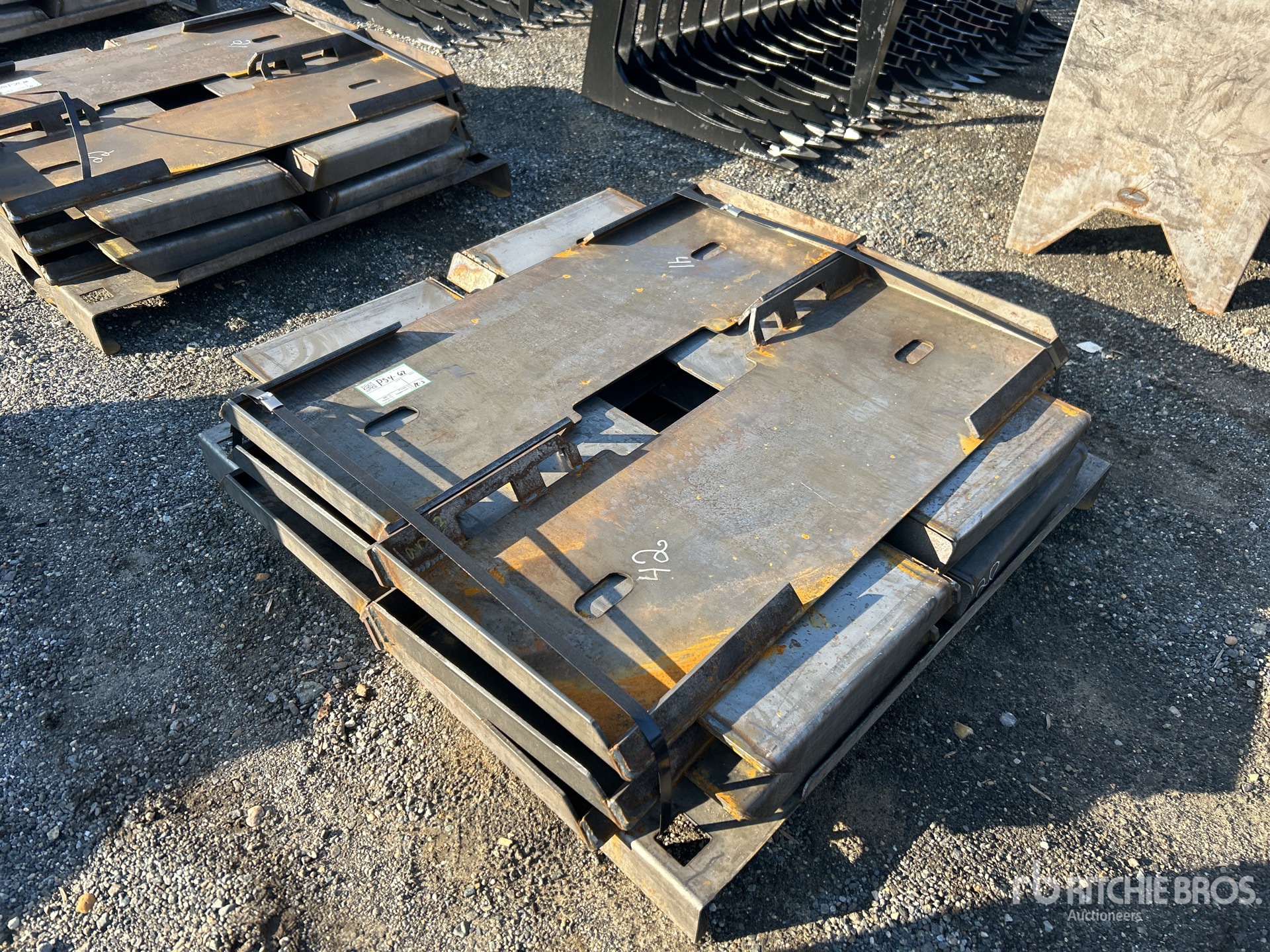 2024 Kit Containers QT-F-BLANK 46 in Piastra attacco accessori per mini ...