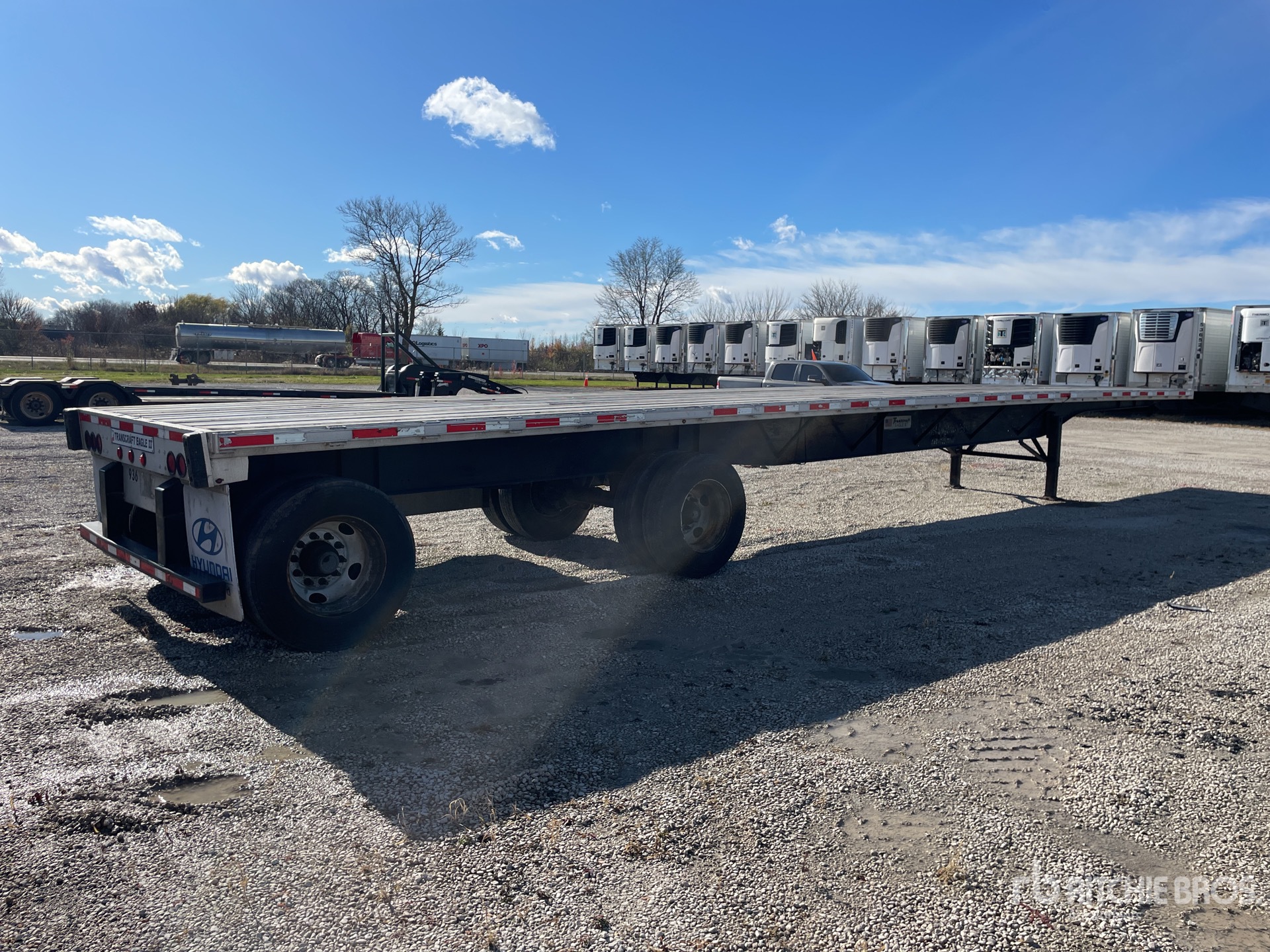 2016 Transcraft Eagle II 48 ft T/A Spread Axle Flatbed Trailer ...