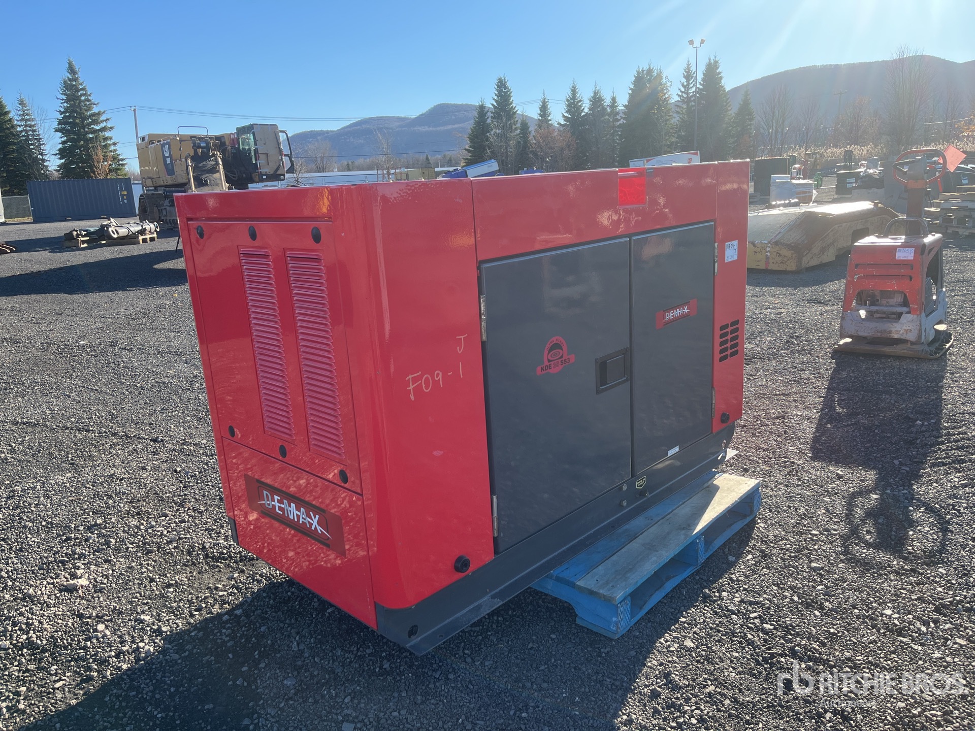 2010 KIPOR Demax 35 kVA Skid-Mounted Generator Set | Ritchie Bros ...