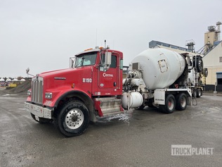 2013 Kenworth W900B 8x4 Mixer Truck in Woodland, California, United ...
