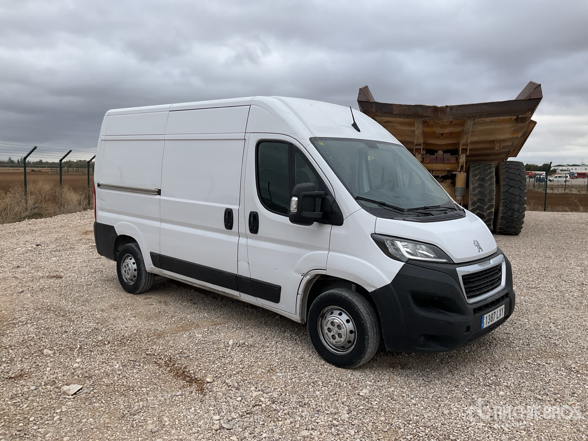 2022 Peugeot Boxer Cargo Van | Ritchie Bros. Auctioneers