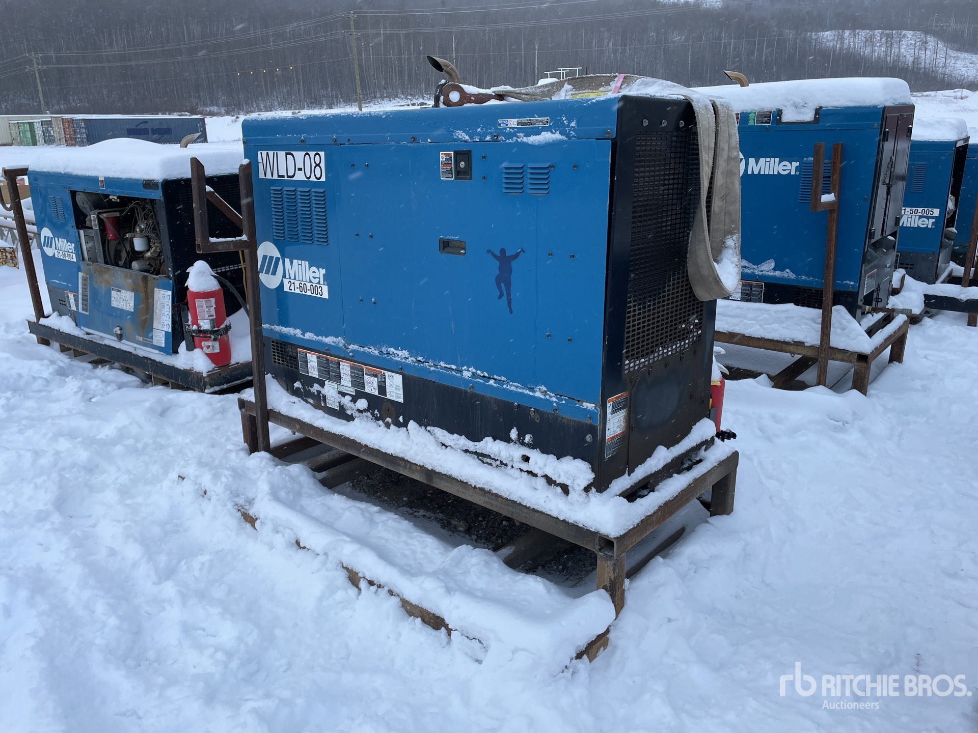 Miller Big Blue 600 Air Pack Skid-Mounted Multi-Process Saldatrice a ...