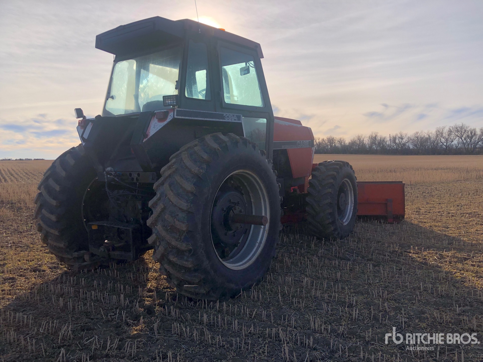 1987 Case IH 3394 4WD Tractor | Ritchie Bros. Auctioneers
