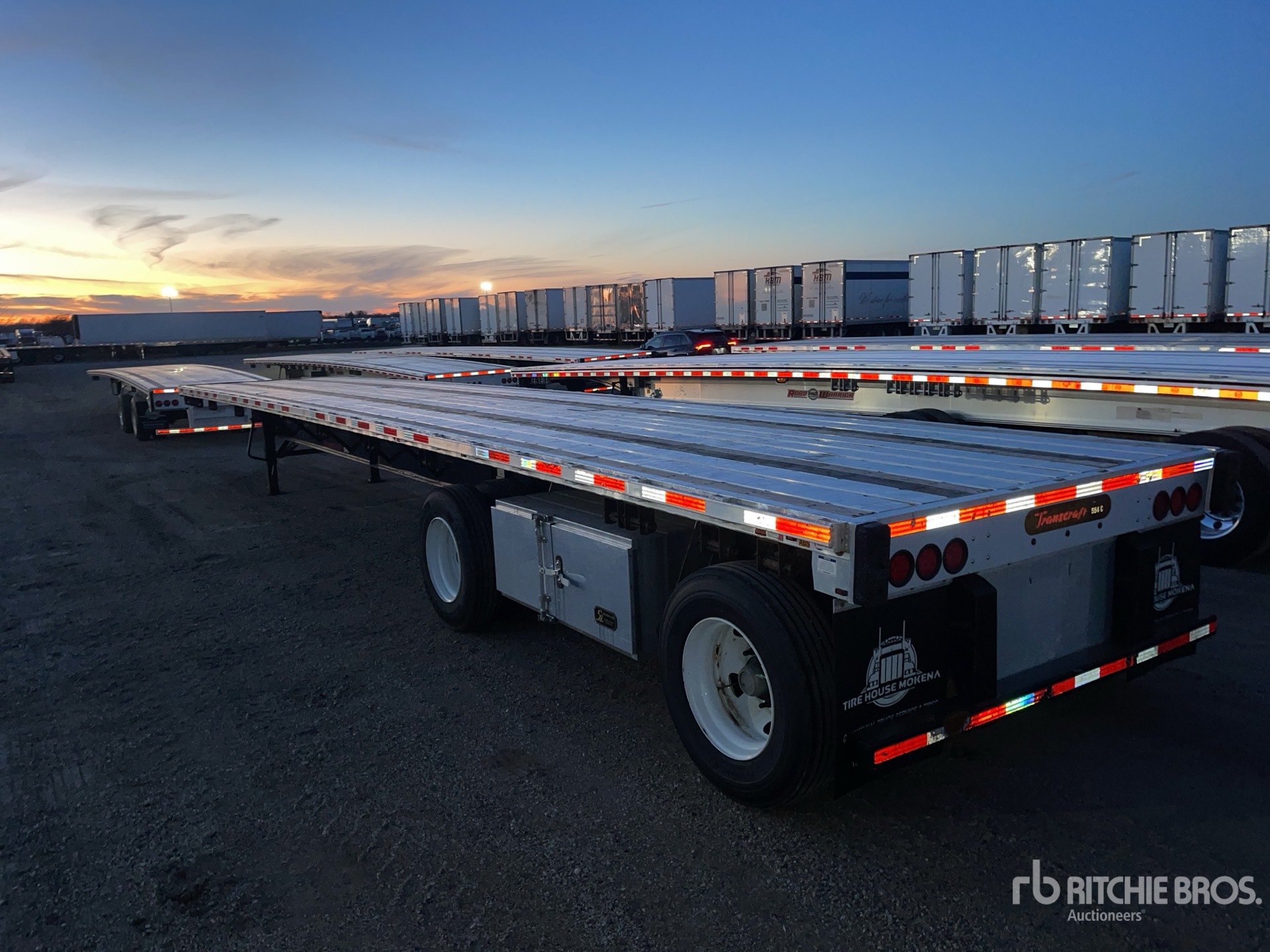 2020 Transcraft 554C 48 ft T/A Spread Axle Remorque à plateau | Ritchie ...