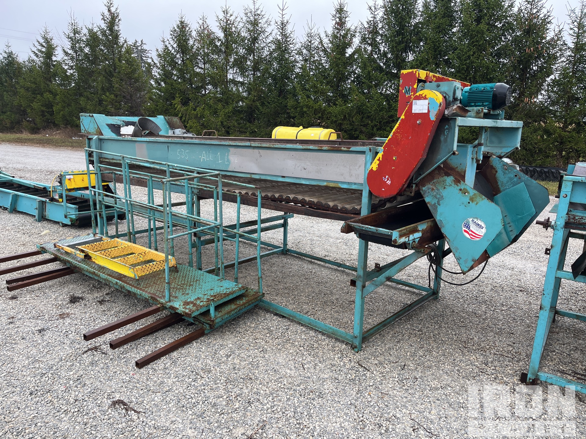 Haines 15 ft x 4 ft 6 in Electric Rolling Potato Grading Table Varios ...