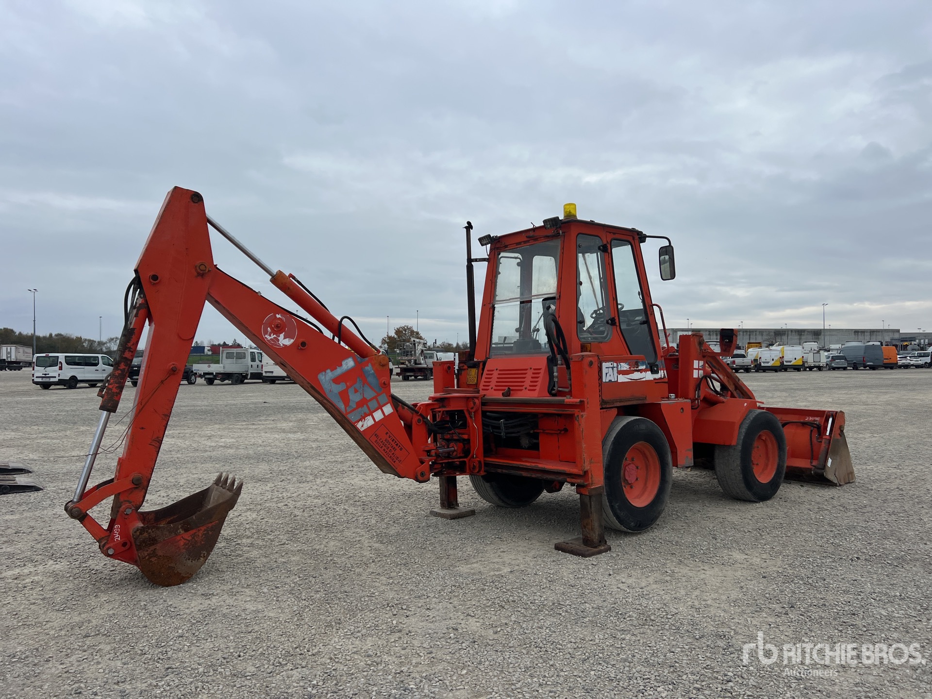 FAI 595 4x4 Backhoe Loader | Ritchie Bros. Auctioneers