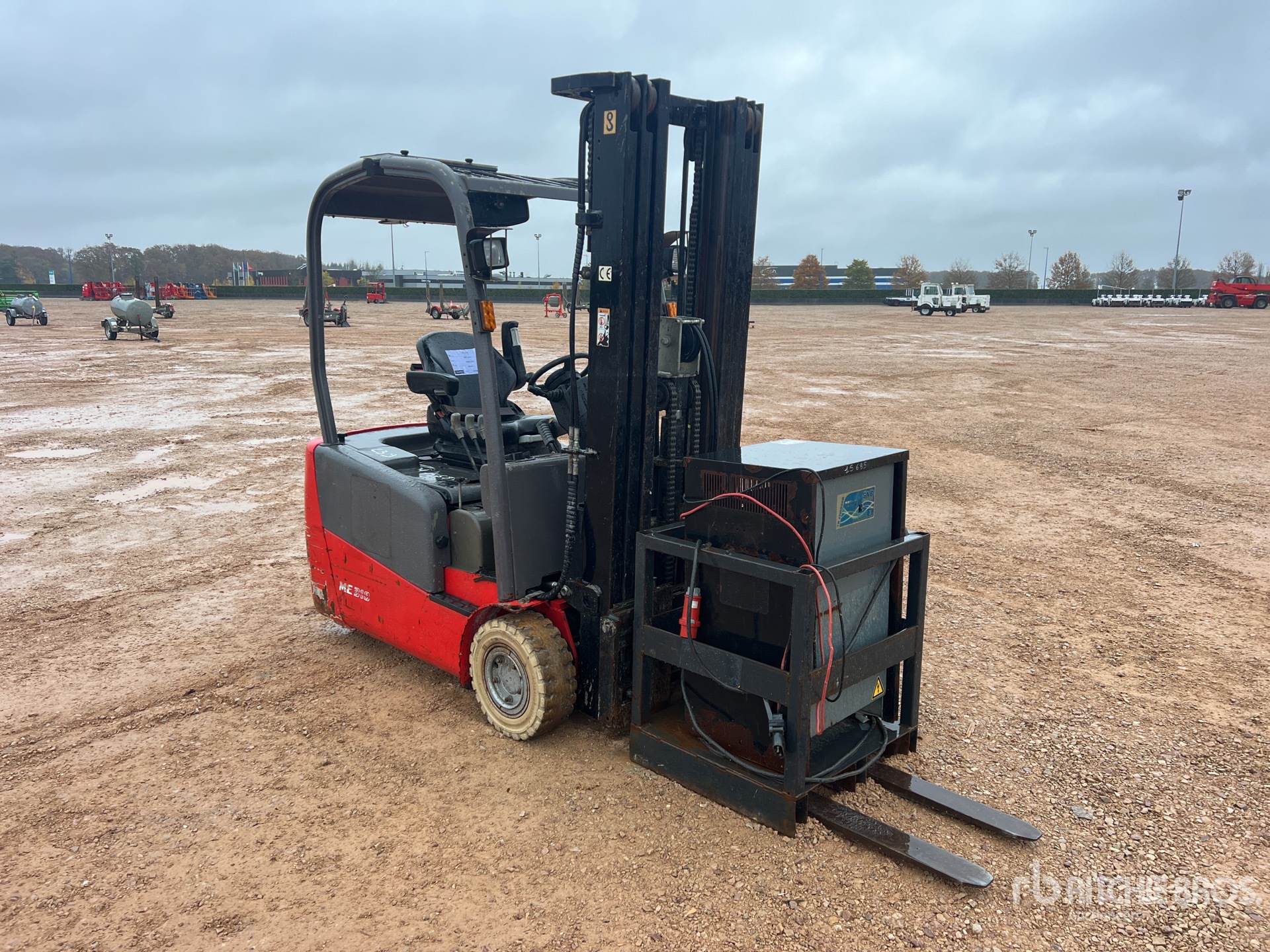2017 Manitou ME318-48V 1800 kg Chariot Elevateur Electrique Electric ...
