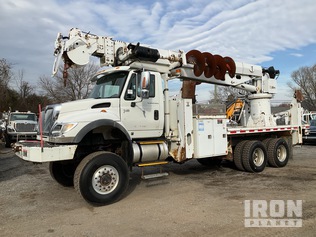 Altec DT80 on 2007 International 7600 6x6 Digger Derrick Truck in ...