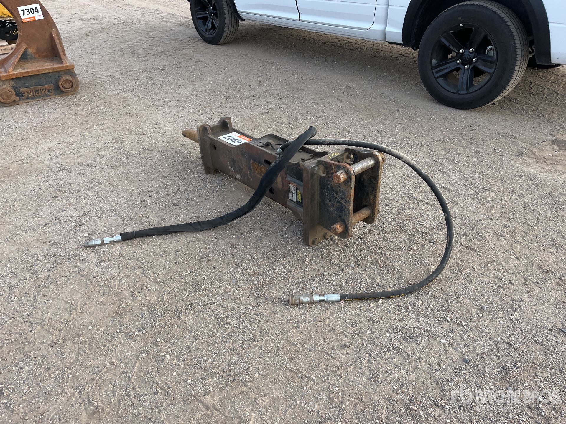 2018 Cat Martello idraulico | Ritchie Bros. Auctioneers