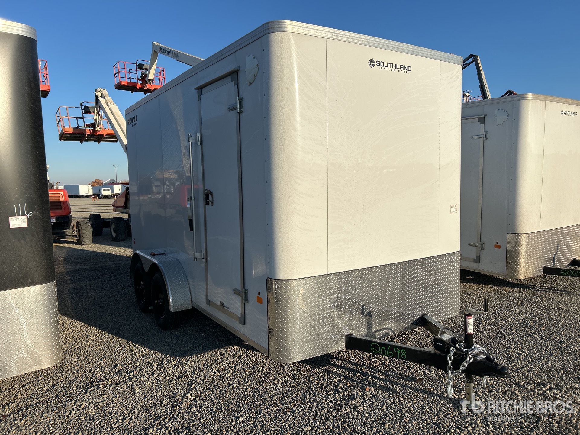 2025 Southland LCHT35-714F-86 14 ft T/A Rimorchio chiuso | Ritchie Bros ...