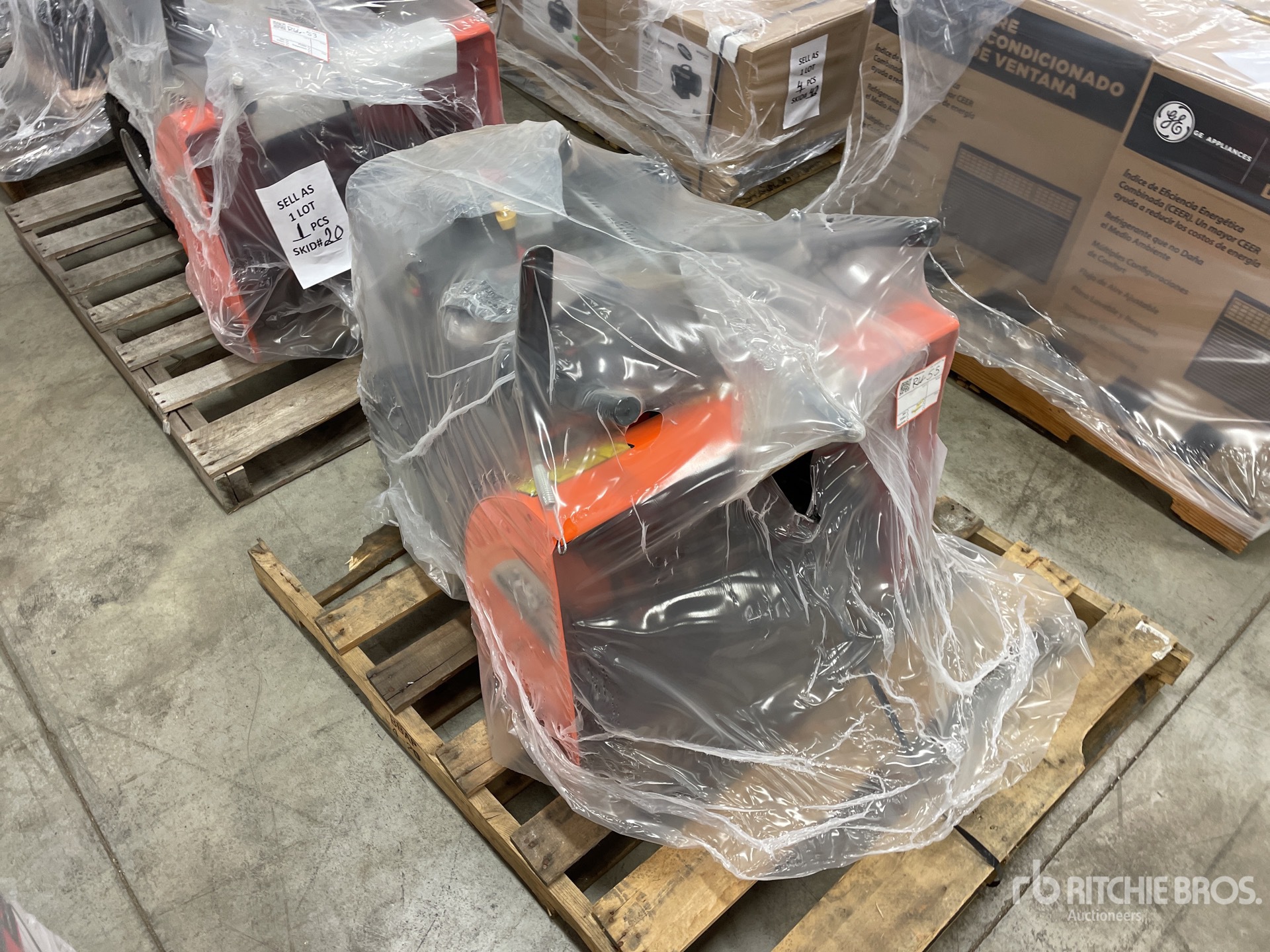 Yard Force 26 in Souffleuse à neige (Unused) | Ritchie Bros. Auctioneers