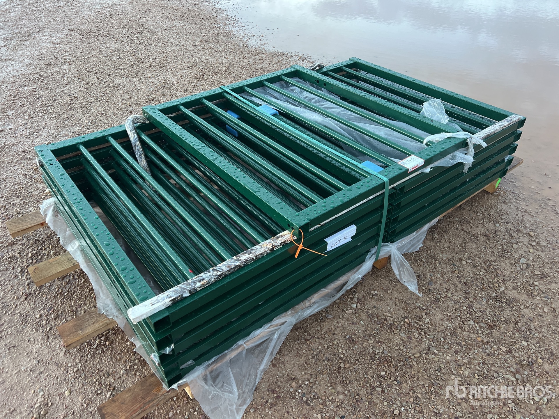 Qte De Portails Qty Of Portals | Ritchie Bros. Auctioneers