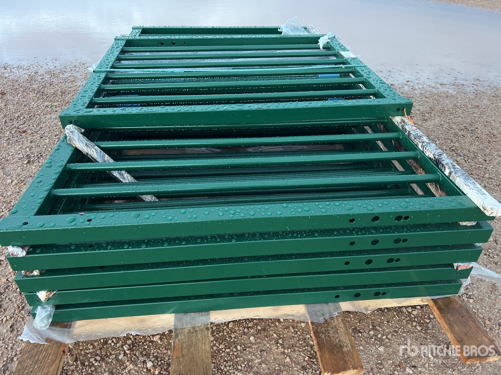 Qte De Portails Qty Of Portals | Ritchie Bros. Auctioneers