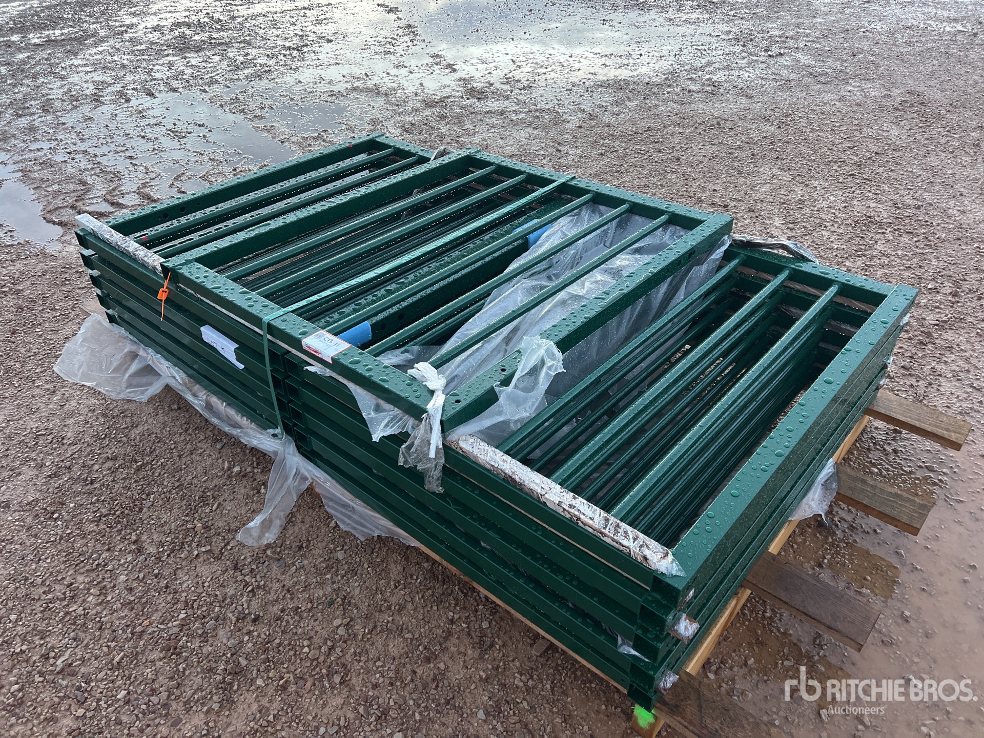 Qte De Portails Qty Of Portals | Ritchie Bros. Auctioneers