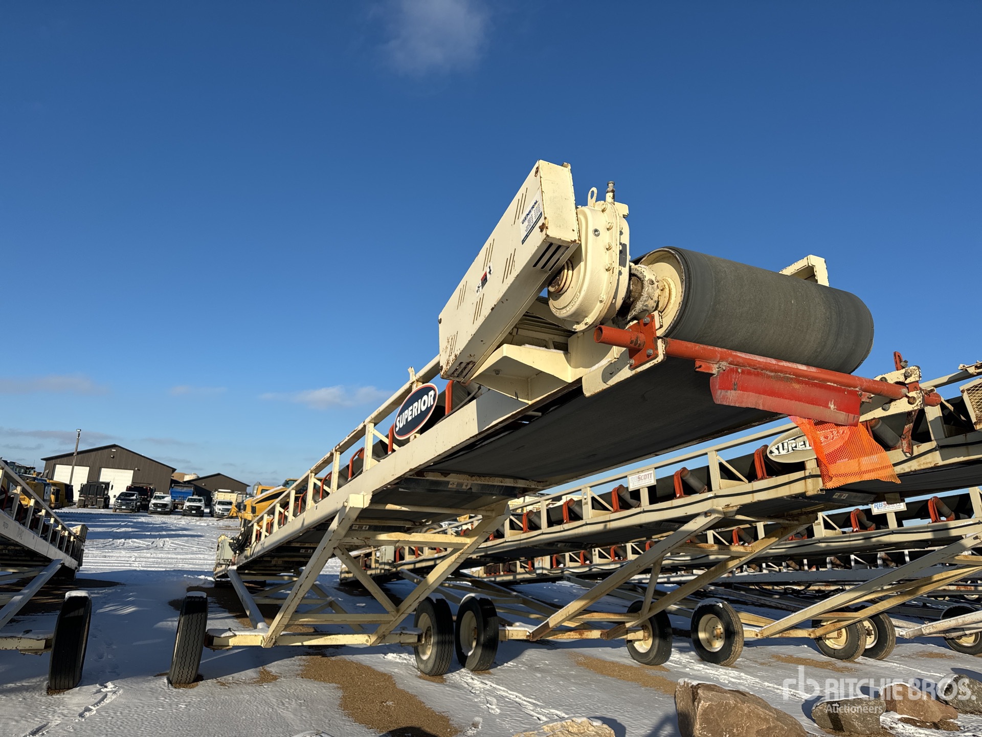 2012 Superior 36 in x 60 ft Portable Radial Stacking Conveyor | Ritchie ...