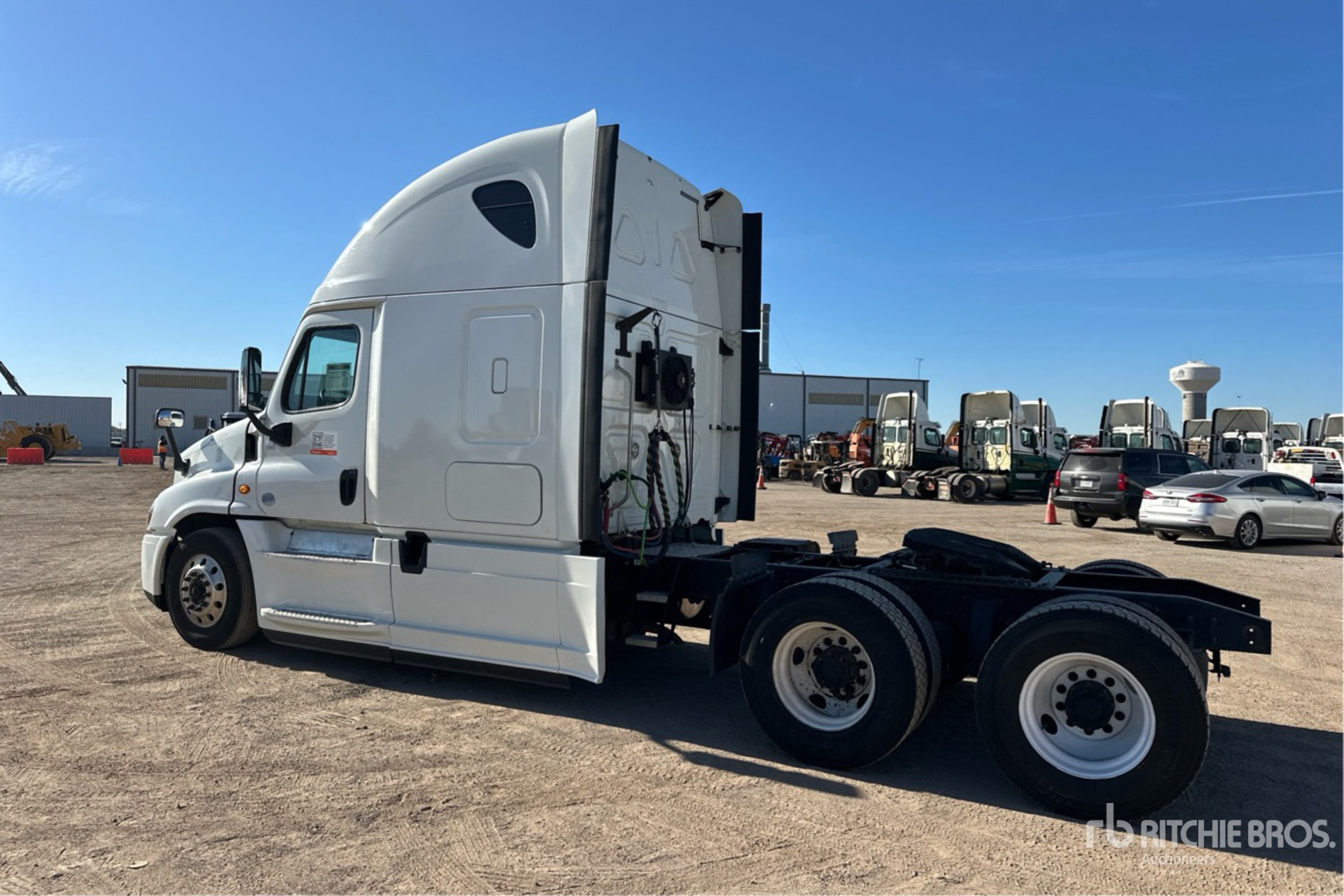 2018 Freightliner Cascadia 125 6x4 Cabeza Tractora Cabina Dormitorio ...