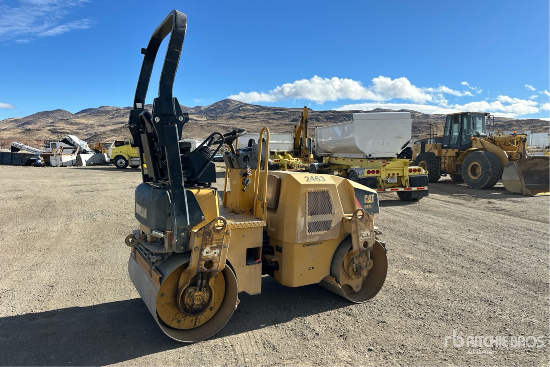 2012 Cat CB24 Compacteur à double bille | Ritchie Bros. Auctioneers