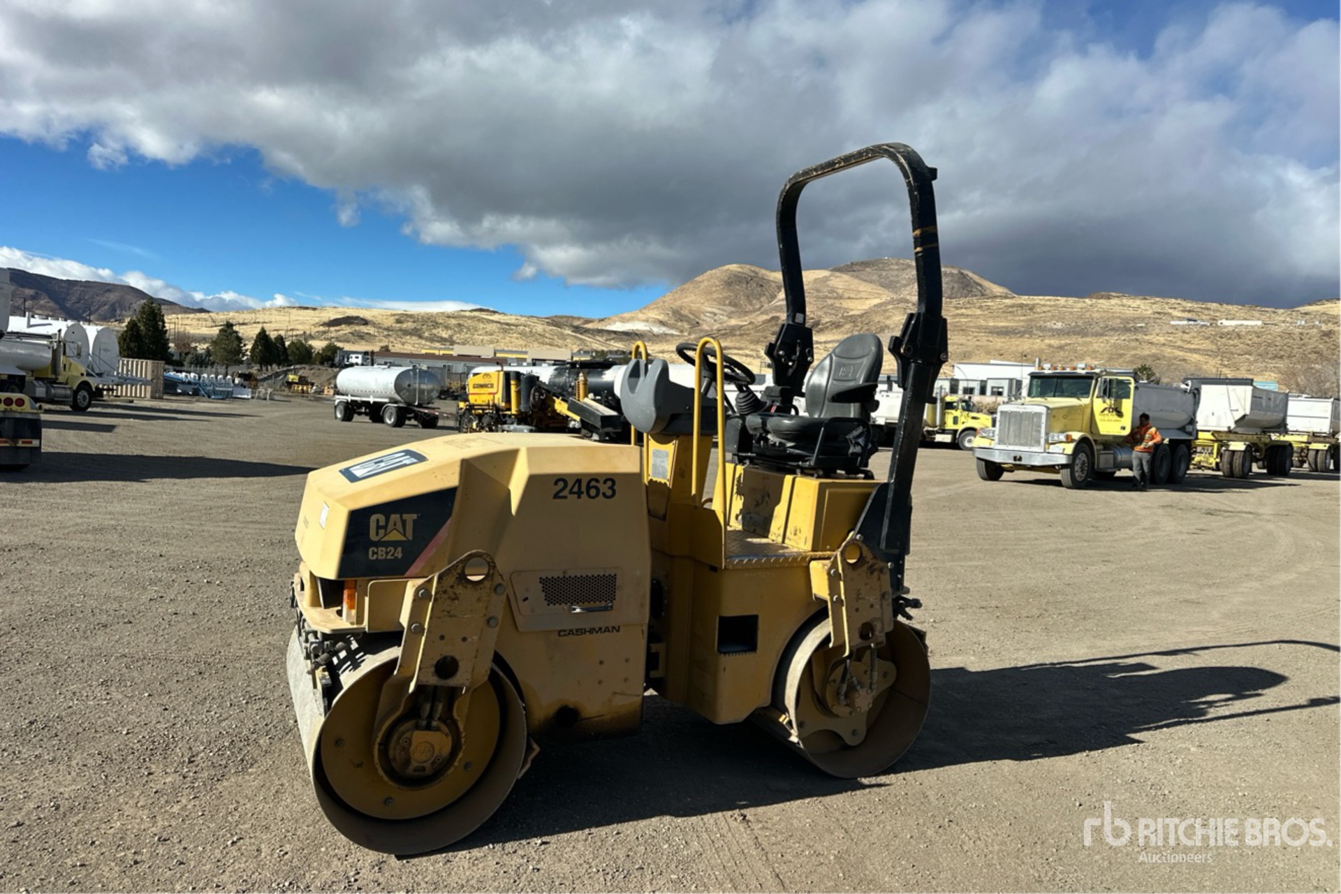 2012 Cat CB24 Compacteur à double bille | Ritchie Bros. Auctioneers