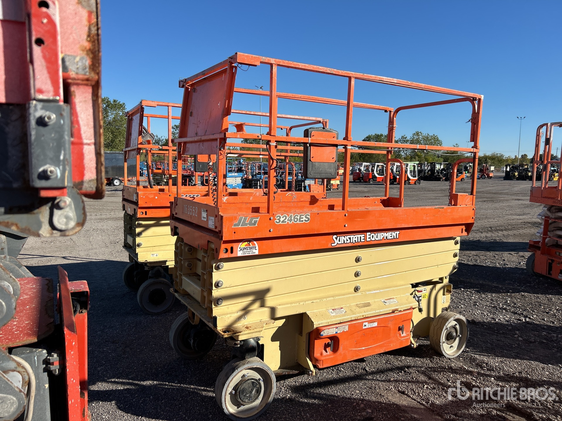 2017 JLG 3246ES Electric Scissor Lift | Ritchie Bros. Auctioneers