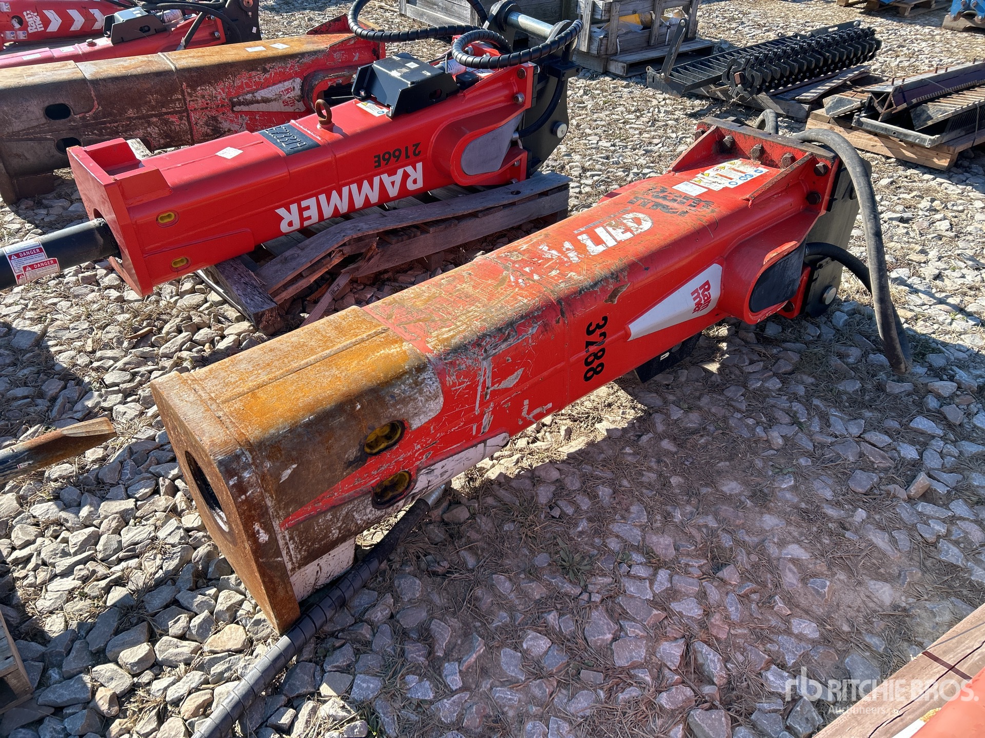 Rammer 3288 Hydraulic Breaker | Ritchie Bros. Auctioneers