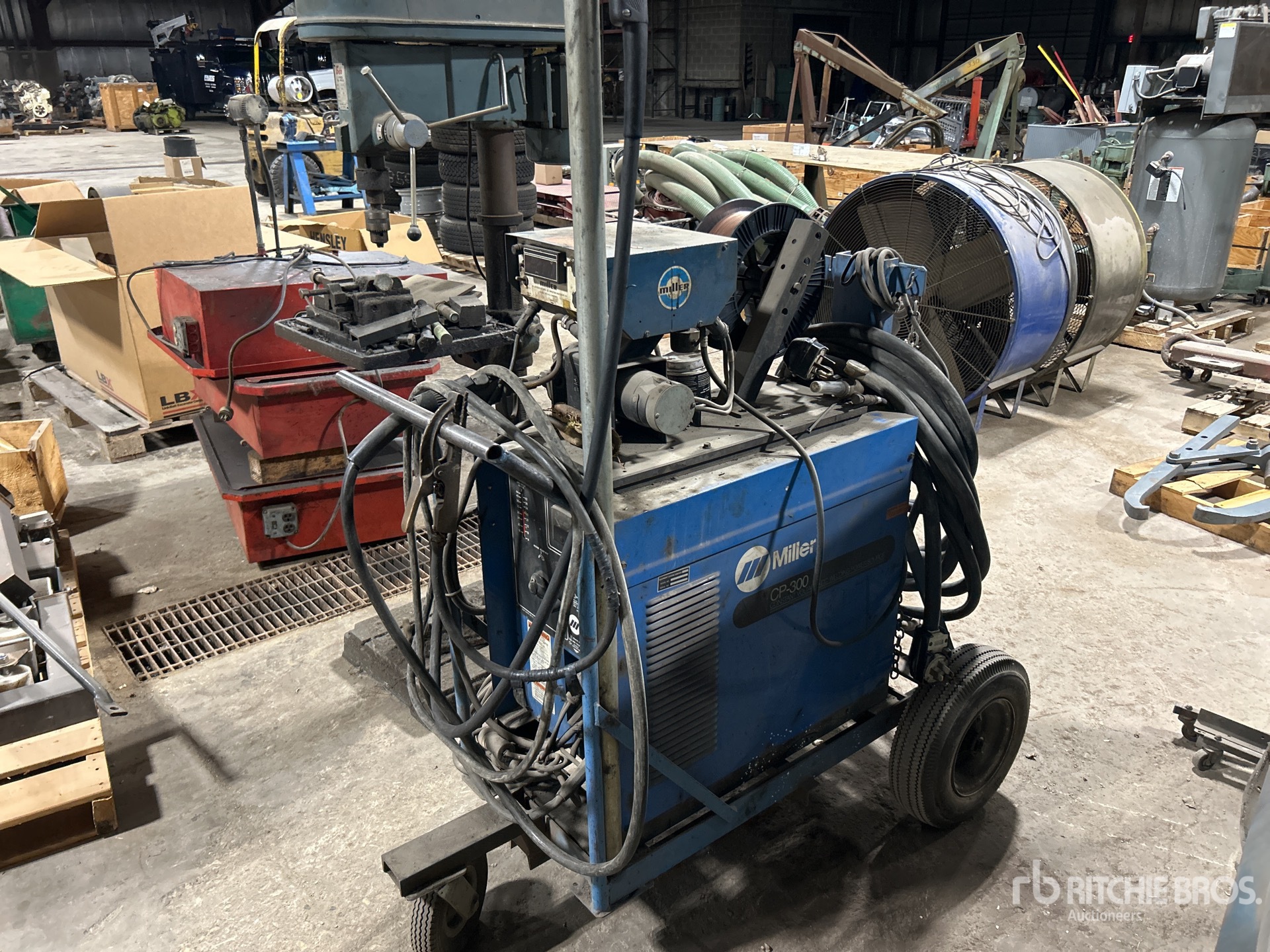 1990 Miller CP-300 300 A Multi-Process Soldadora | Ritchie Bros ...