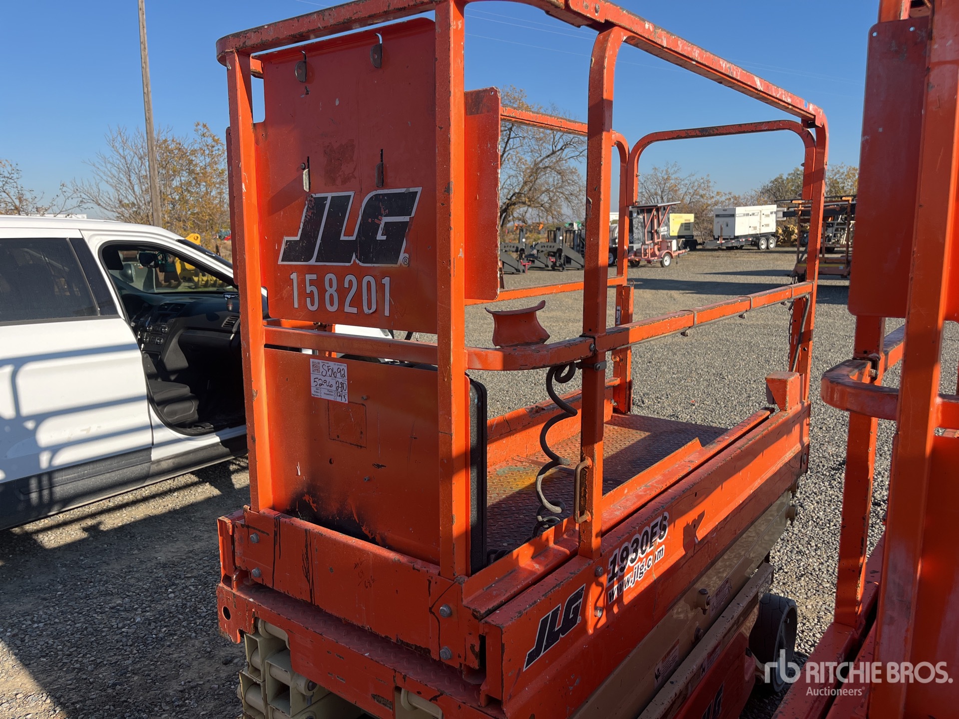 2016 JLG 1930ES Electric Scissor Lift | Ritchie Bros. Auctioneers