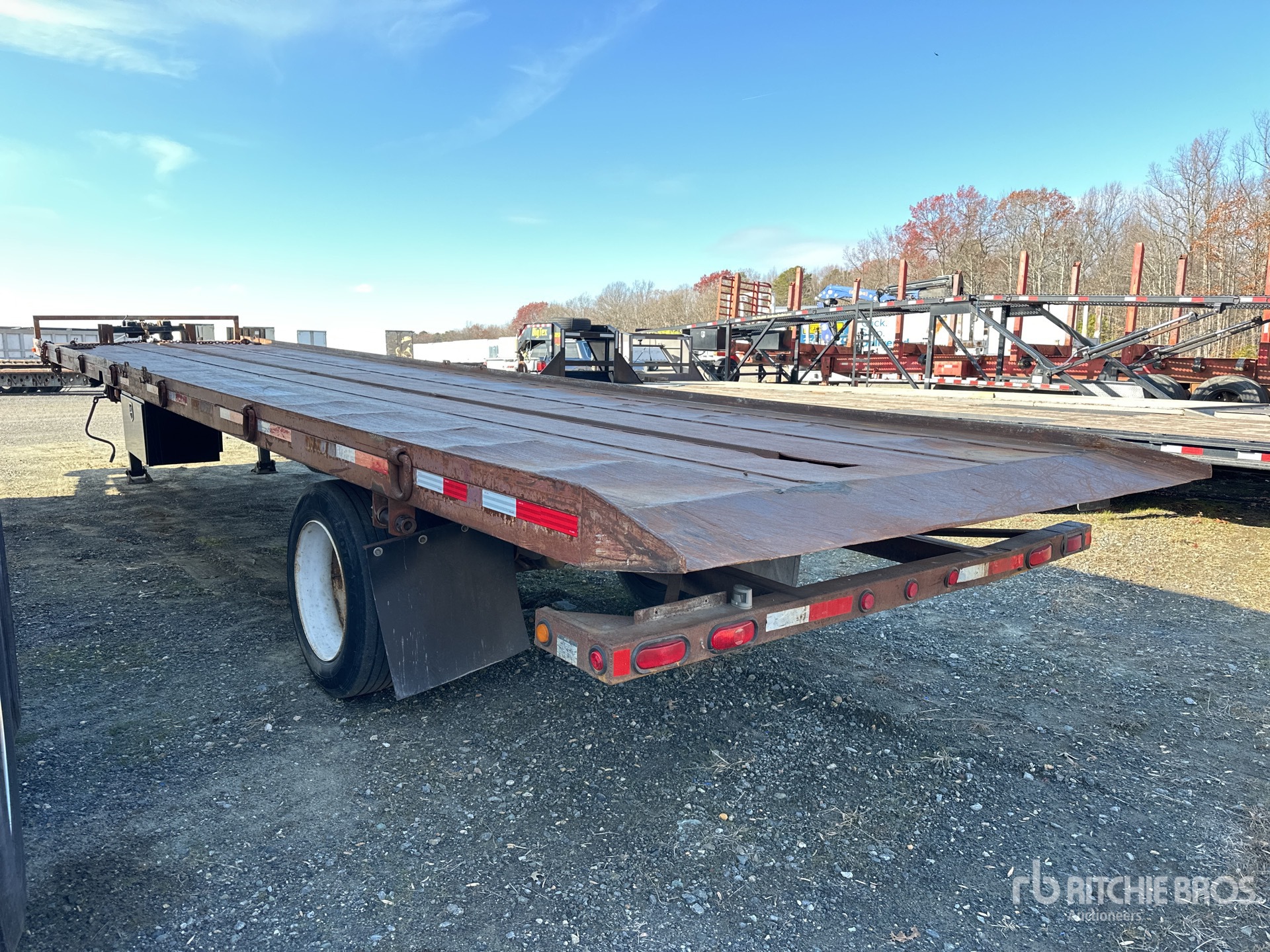 2001 Evaco 40 ft S/A Remorque à conteneur | Ritchie Bros. Auctioneers