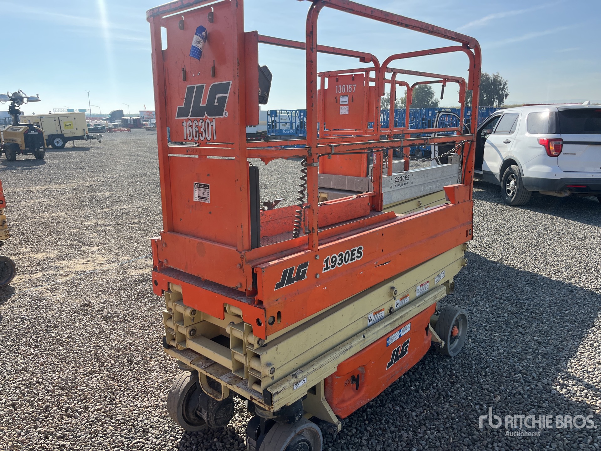 2017 JLG 1930ES Electric Plateforme élévatrice à ciseaux | Ritchie Bros. Auctioneers